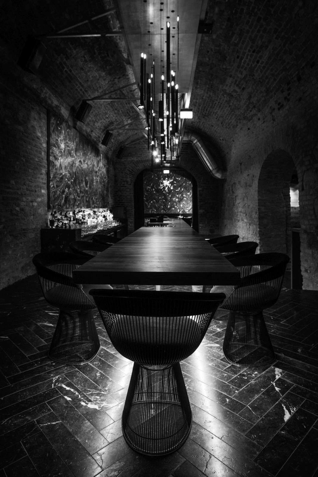 Krypt Bar in Vienna: Vaulted cellar with style | Architecture.